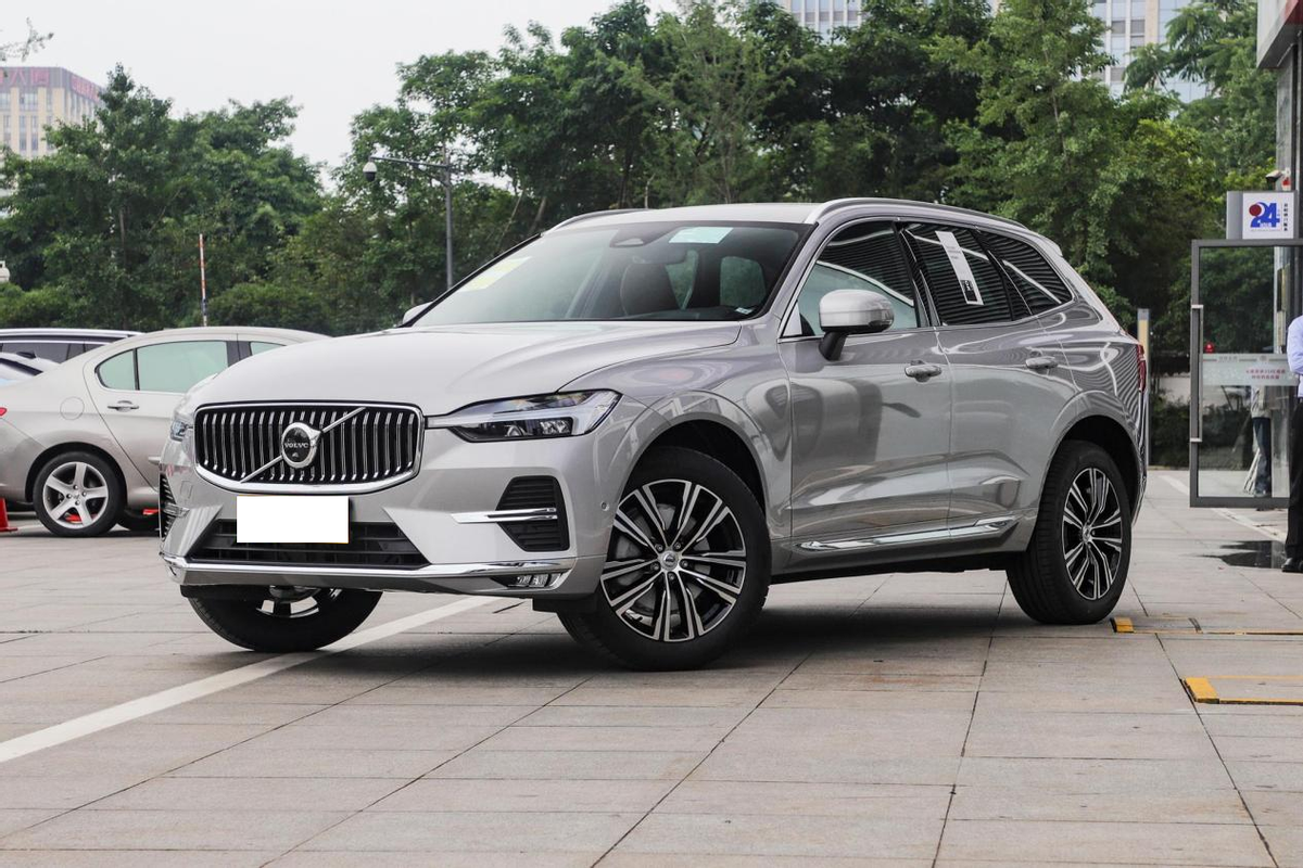 出类拔萃的沃尔沃汽车，沃尔沃XC60比宝马X3更强