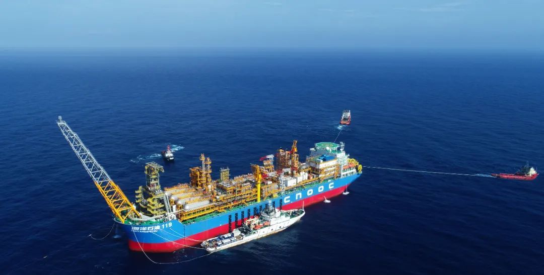 全世界仅有6艘，亚洲首艘圆筒型FPSO开始建造，嘿嘿，奇怪的知识|深水|圆筒型|原油_新浪新闻