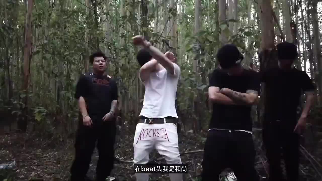 旋律顶穿了！五人组 SIN 2020 Cypher！隼 SASIOVERLXRD RICHNOMADIC_新浪新闻