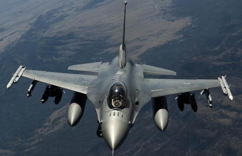 美国F16V战斗机如何？单看性能还可以|战斗机|性能|相控阵_新浪新闻