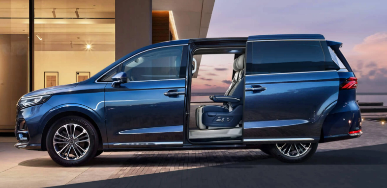 3款中高端MPV即将上市，腾势D9领衔，红旗HM9大有来头？