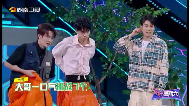 游戏达人@MIC檀健次JC-T 又来展现真正的实力了 速度一骑绝尘……_新浪新闻