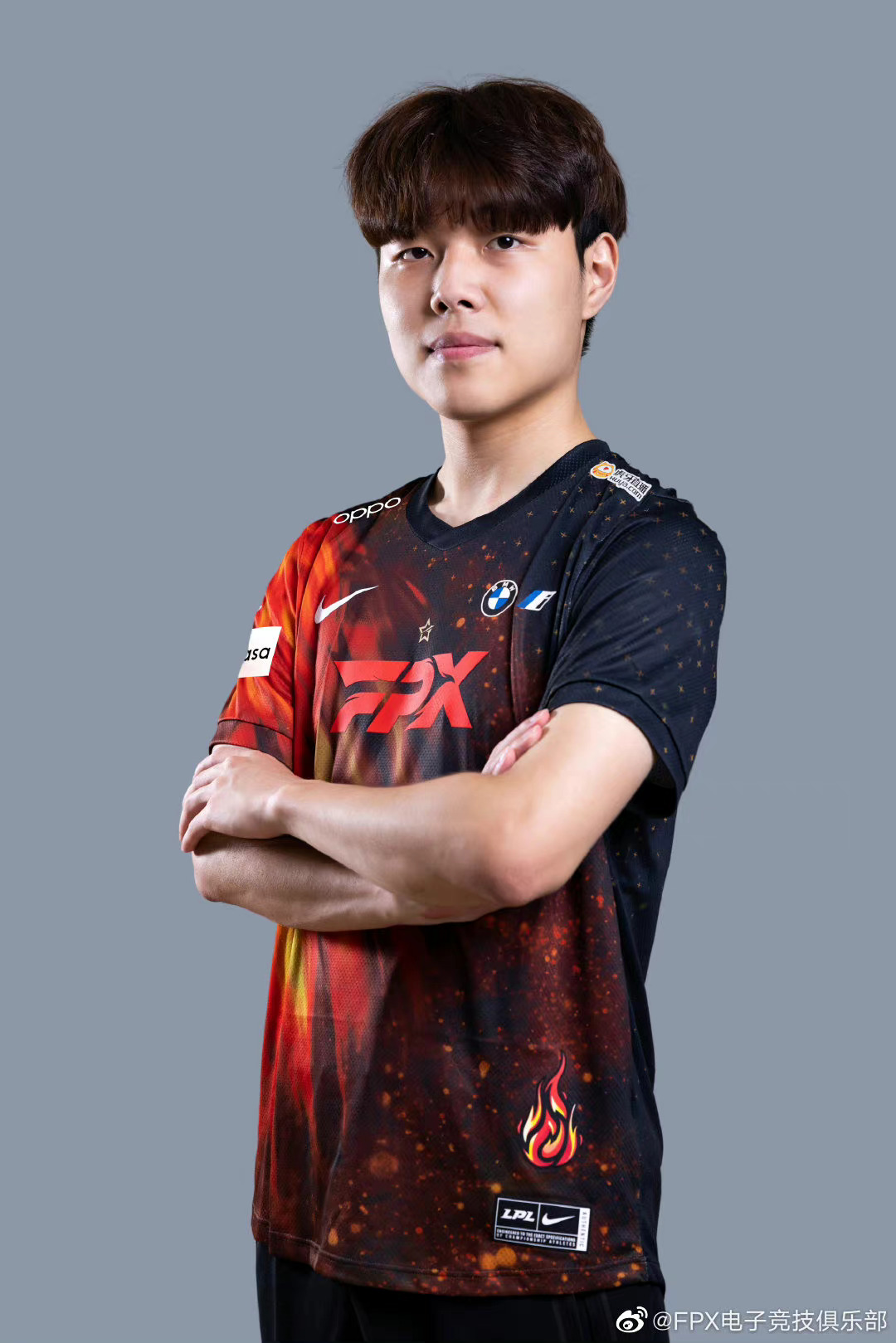 @FPX电子竞技俱乐部 发布summit 2022 LPL 夏季赛定妆照|定妆|电子竞技|俱乐部_新浪新闻