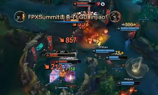 FPX上单船长的传承！summit船长发挥太出色，国产上单真不行？