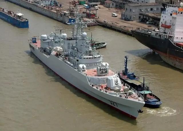 老舰比新舰还香？海军为何宁愿留着4艘053H3，也不要056护卫舰？