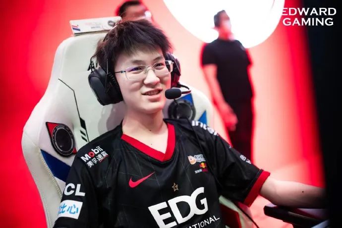 EDG战胜RNG冲上热搜，Meiko直呼：去年（夺冠）感觉回来了！