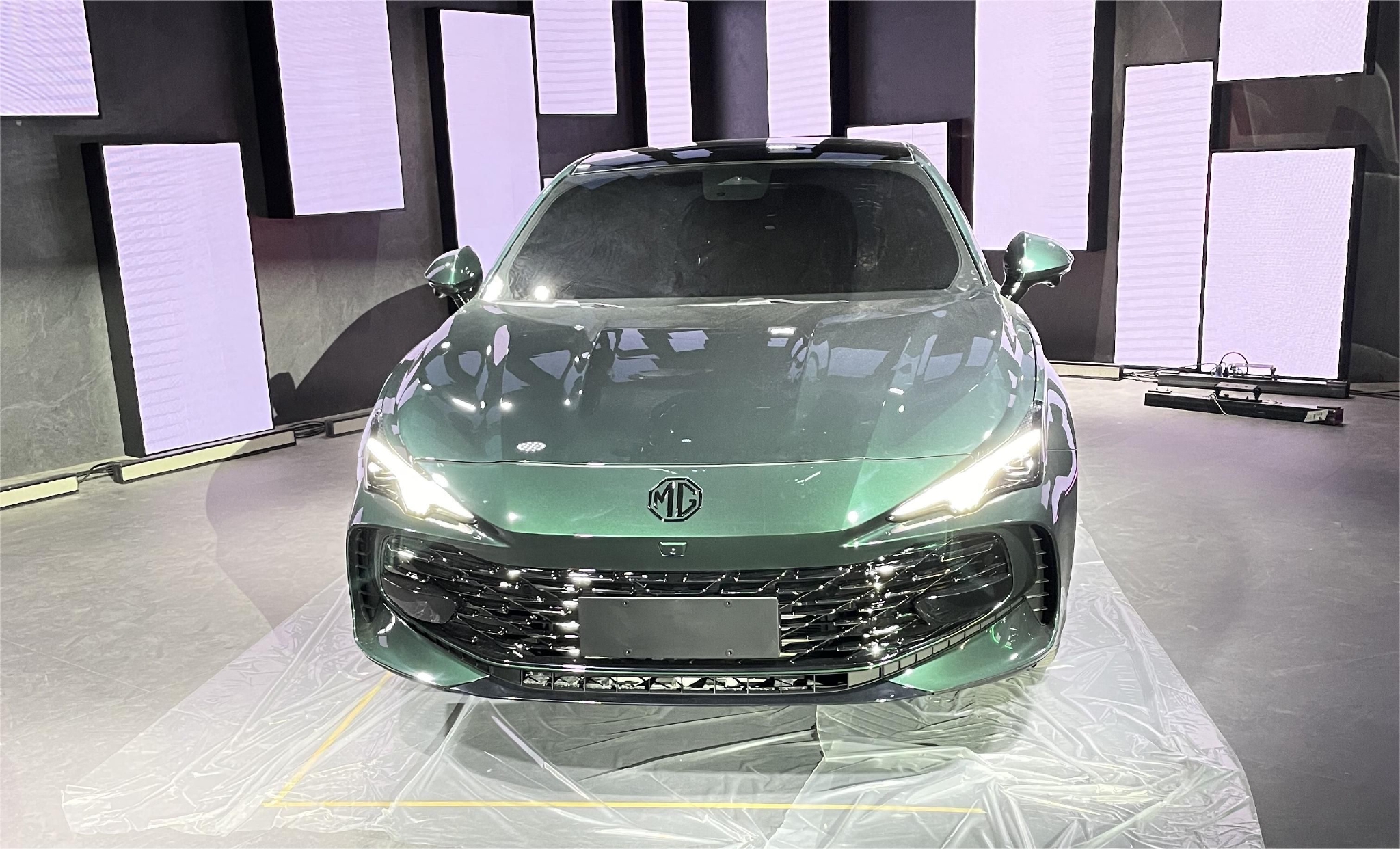 2022成都车展探馆：上汽名爵全新MG7