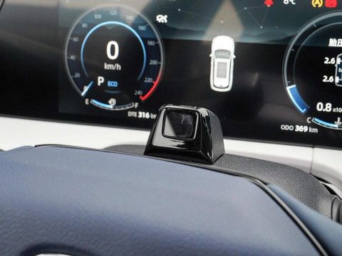 12.49万起，入门就配1.5T+8AT，第二代长安CS75PLUS有多香？-新浪汽车