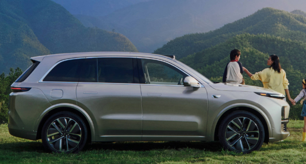 官宣！理想L8将于9月30日正式发布 价格将在40万以内-新浪汽车