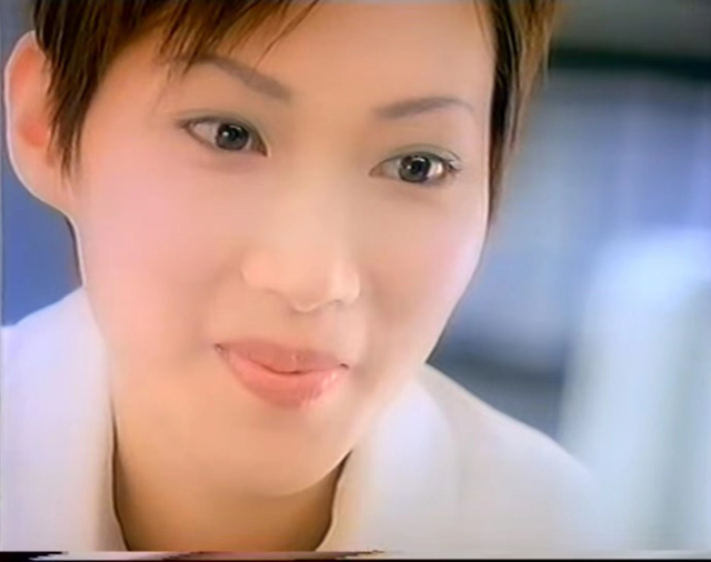 冻龄功力惊人，47岁前TVB女星淡出多年罕有现身，零老态依旧美艳