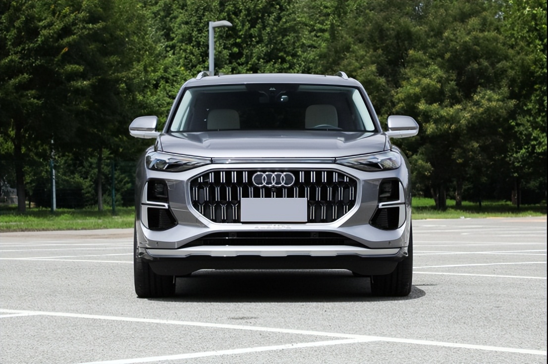 上汽奥迪Q6开启预售，售价45.96万元起，竞争力分析