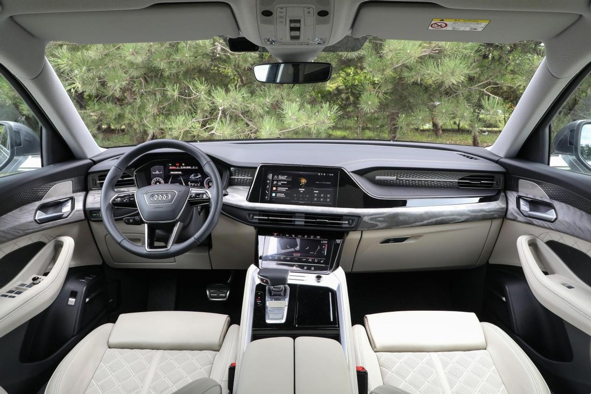 解读上汽奥迪Q6，预售价格45.96万元至63.06万元