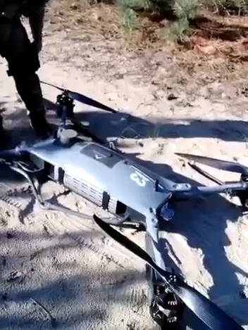 俄军俘获了一架Malloy Aeronautics T150重型货运无人机……|俄军|无人机_新浪新闻