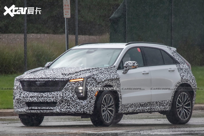 新款凯迪拉克XT4海外谍照 配曲面双联屏-新浪汽车