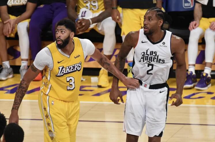 17-18赛季至今伦纳德只打180场常规赛，戴维斯出战了274场