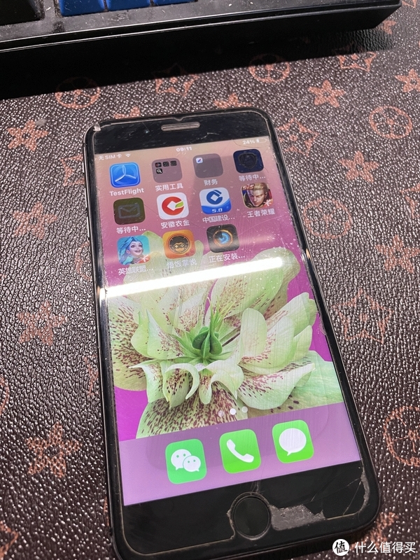 2022年战损级的iPhone 8P还能有一战之力吗？|iPhone|苹果_新浪新闻