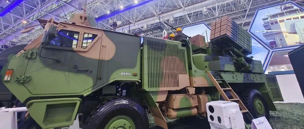 FK-3000防空系统配三种导弹一门炮，堪称丧心病狂新境界|无人机|防空系统|导弹_新浪新闻