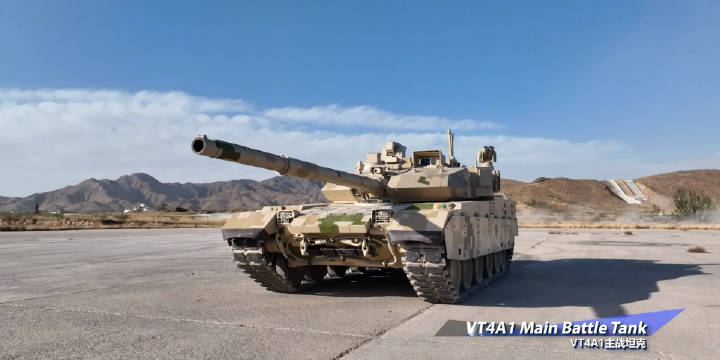 中国兵器航展大秀part1：VT4A1主战坦克|主战坦克|珠海航展|中国_新浪新闻