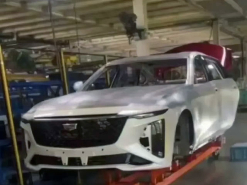 凯迪拉克全新CT6曝光 有望明年2月量产