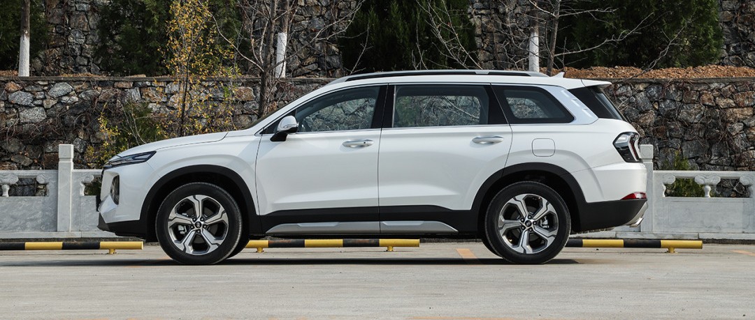 全系2.0T+8AT！轴距超过汉兰达！性价比之王？-新浪汽车