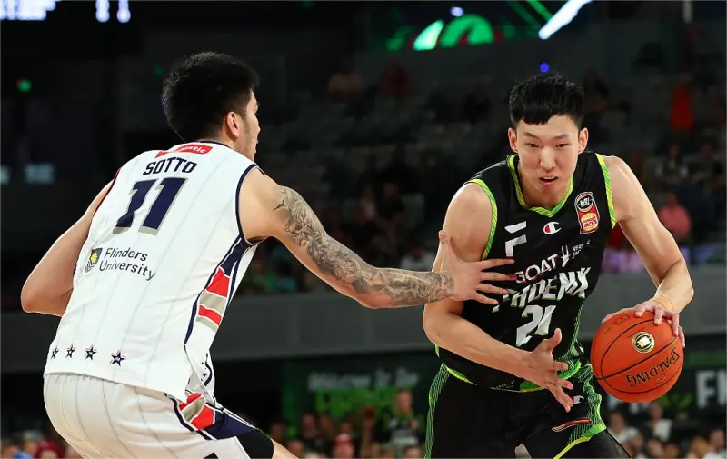 NBL常规赛：周琦出战21分钟，5投4中得到11分10篮板