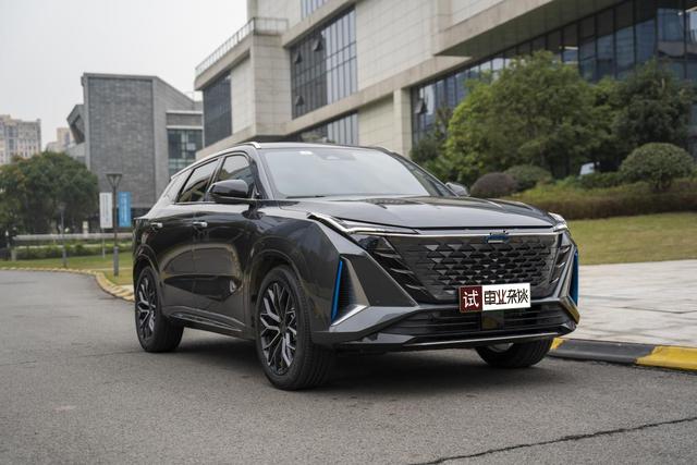 欧尚Z6 iDD首保用车报告：5000公里后，最满意的是贴心