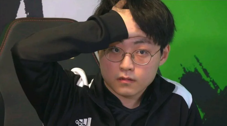 s13改动showmaker直播破防！怒斥英雄联盟设计师：你玩过法师吗？