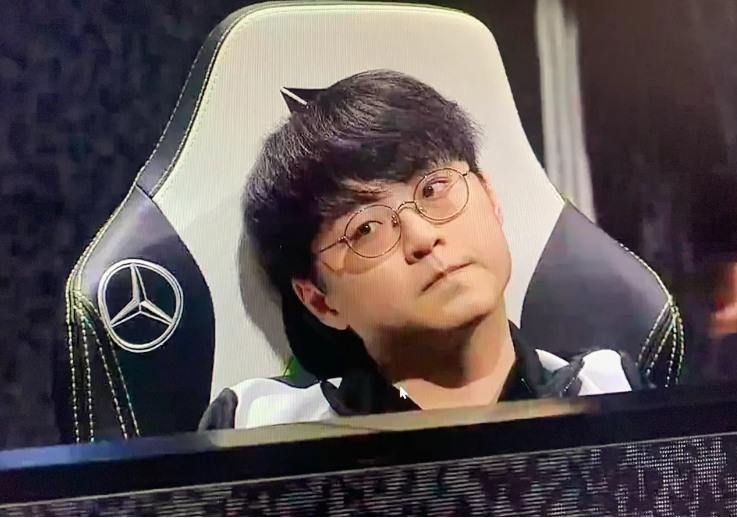 s13改动showmaker直播破防！怒斥英雄联盟设计师：你玩过法师吗？