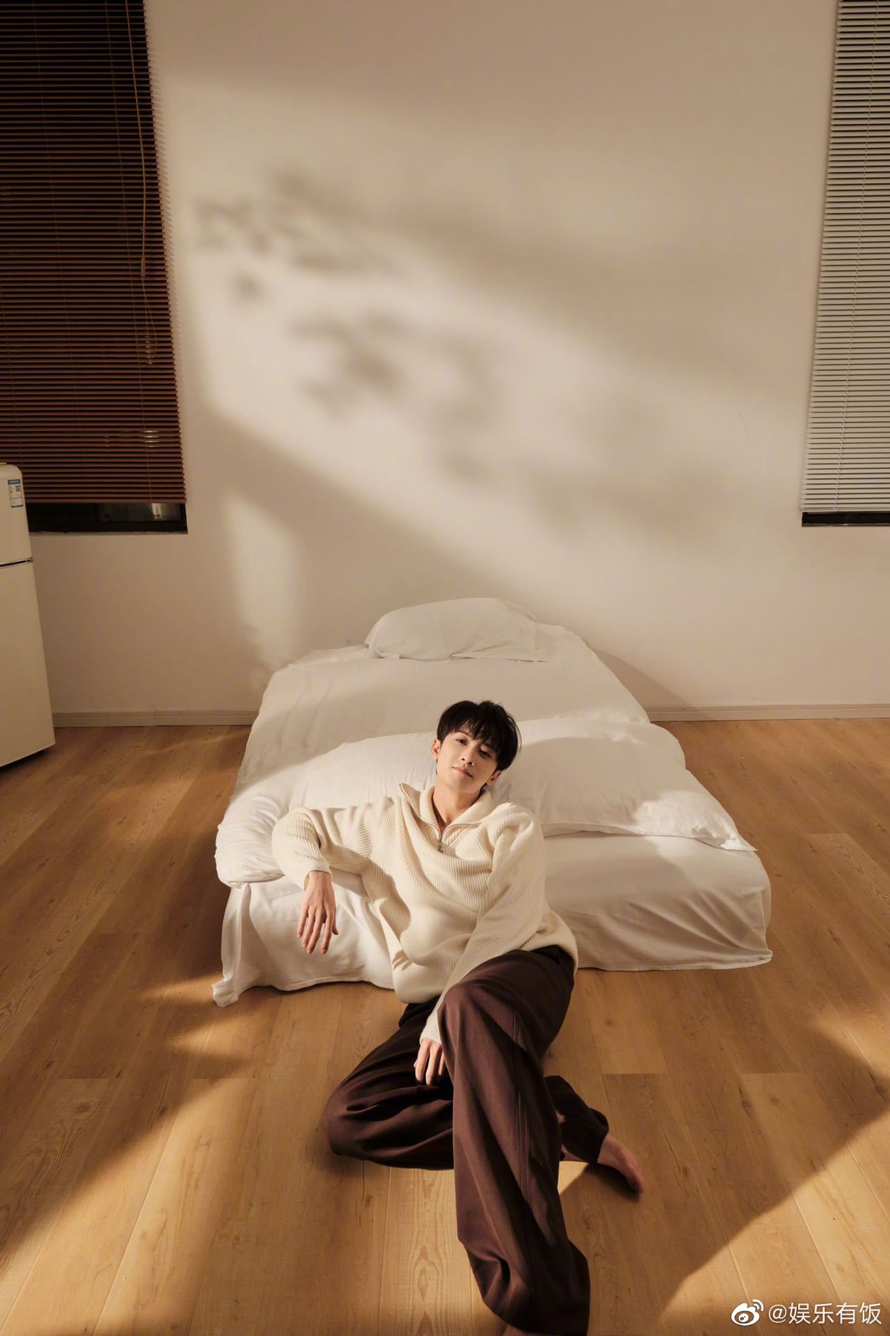 开年@MIC檀健次JC-T 第一首新歌《路过，人间烟火》温暖上线……|路过，人间烟火|檀健次|新歌_新浪新闻