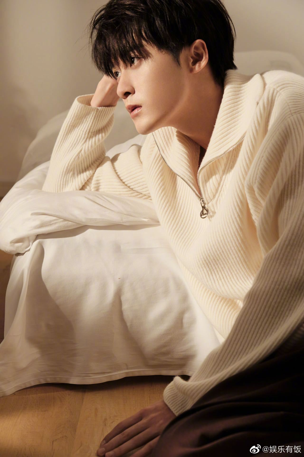 开年@MIC檀健次JC-T 第一首新歌《路过，人间烟火》温暖上线……