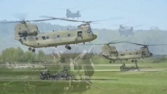 驻扎在波乌边境的美第82空降师……|边境|直升机|CH-47“支奴干”_新浪新闻