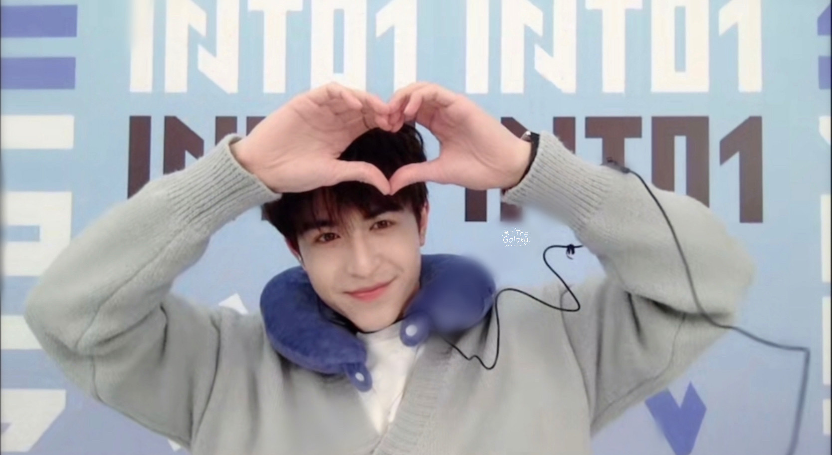 INTO1线上签售会返图掉落！