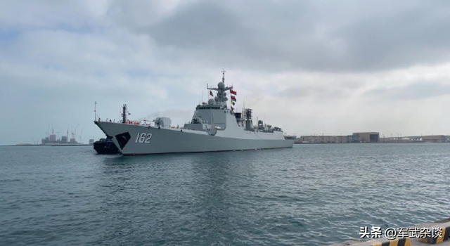 美国不卖的，中国卖！中东土豪主动邀052D上门，价钱中国得想好了