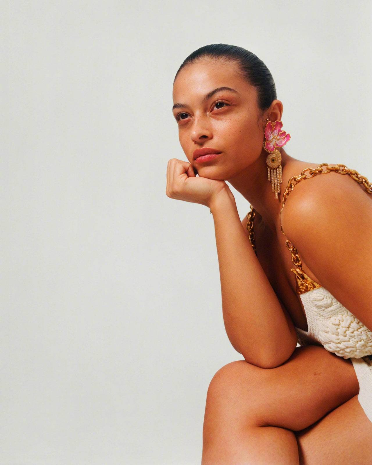 Vogue Spain March 2023 西班牙版三月刊，模特Devyn Garcia登封|登封|模特|西班牙_新浪新闻