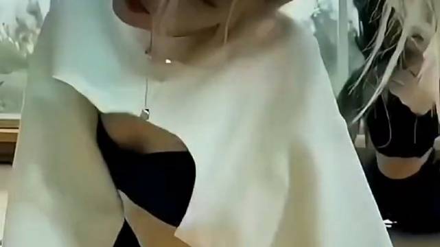 朴彩英的腿，夺命的刀……|朴彩英_新浪新闻