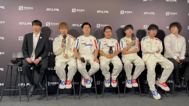 Q：今天赢下比赛的关键点是什么？|Meteor|blg_新浪新闻