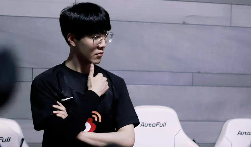 LPL10周年评选选出你心目中的十大选手|lpl|TheShy|打野_新浪新闻