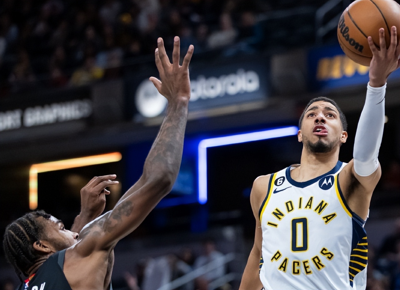 狂轰40+3+16！NBA又诞生一个哈登，一笔交易两队互利共赢创神迹