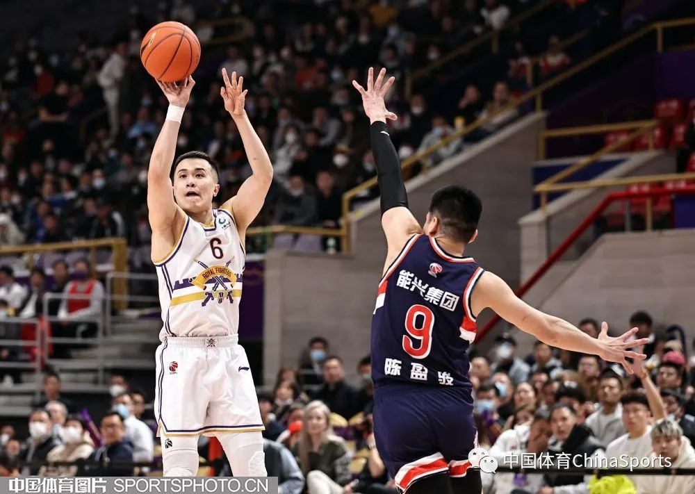 [图集]CBA常规赛第33轮 北京控股93比98不敌广州龙狮