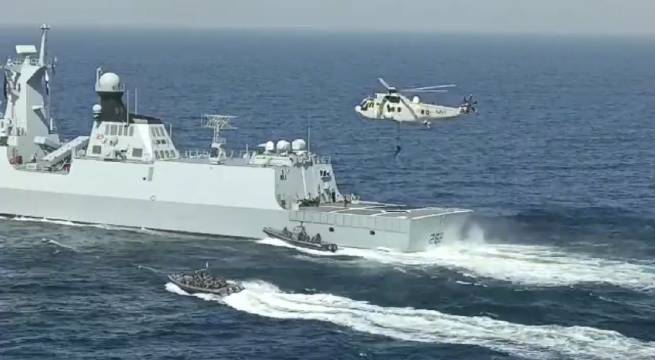 太威武霸气了！|直升机|054AP|联合军演_新浪新闻