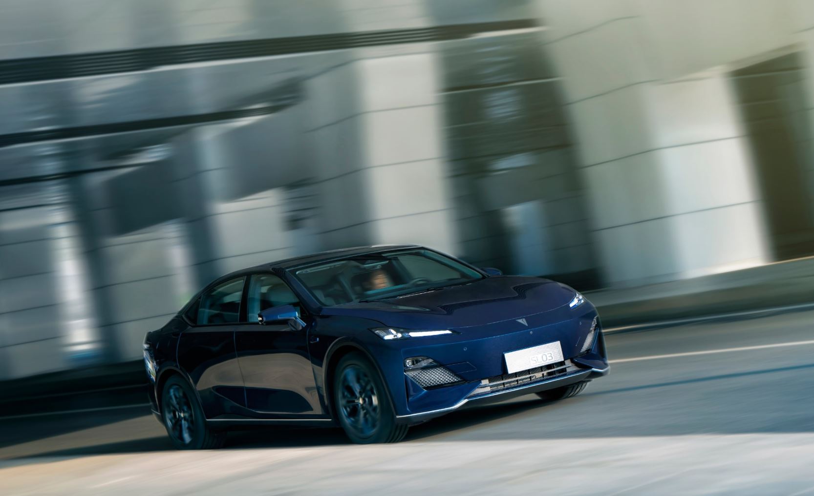 Z世代的年轻人购车推荐，长安深蓝SL03或许是个不错的选择