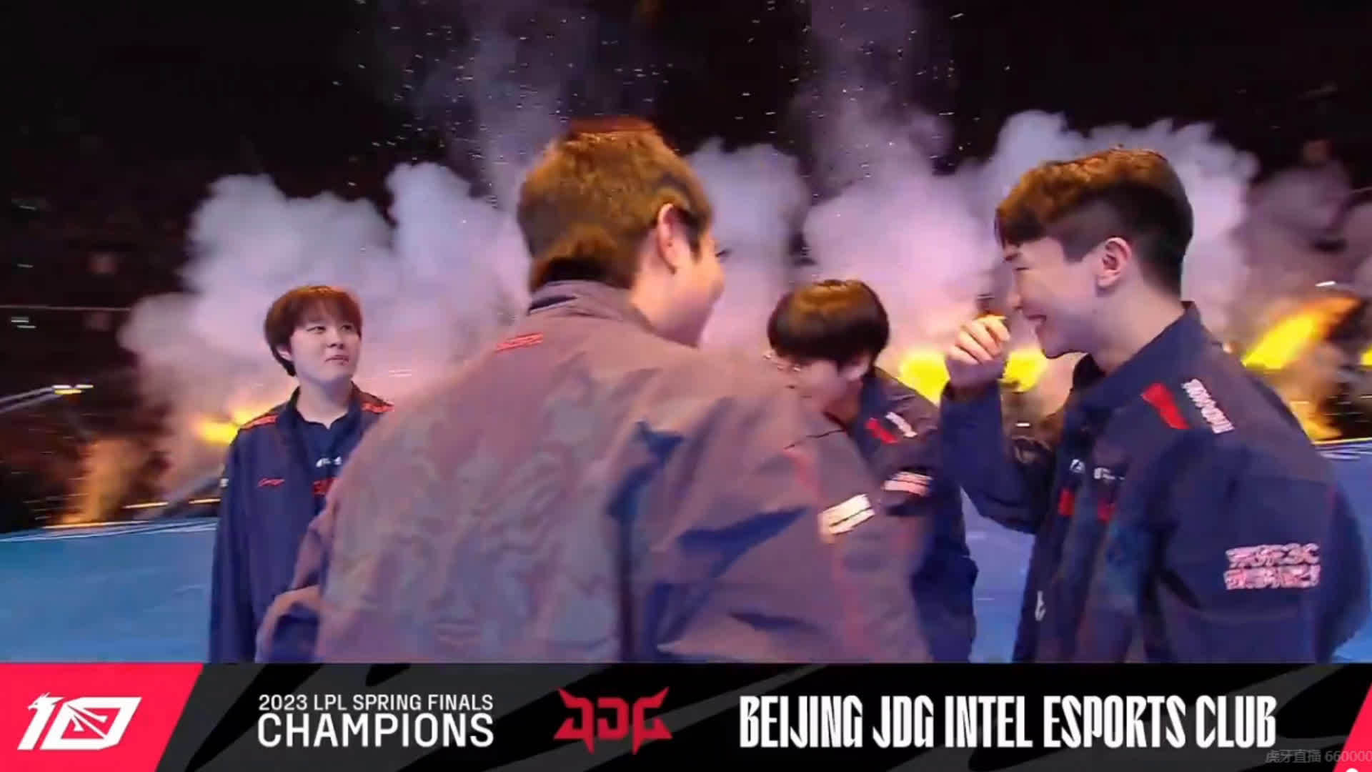 JDG成功夺得2023LPL春季赛冠军，这也是Ruler选手的首个LPL冠军|jdg|lpl|春季赛_新浪新闻