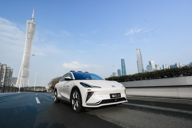 30.98万元起！大五座纯电SUV，盘点智己LS7参数配置-新浪汽车