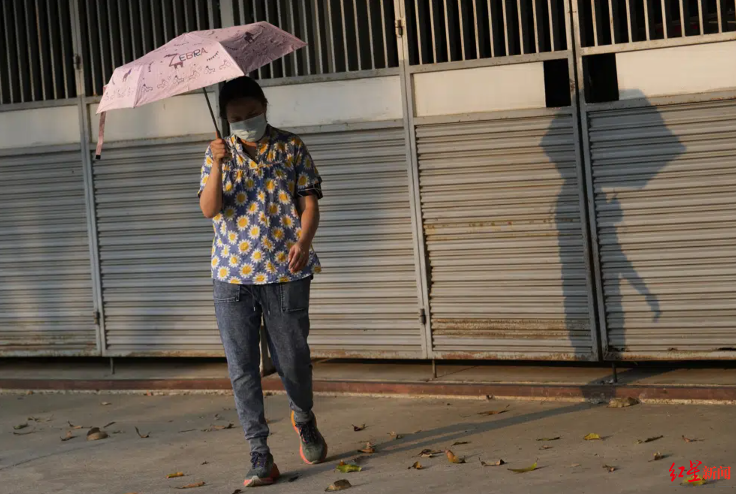体感温度54℃!泰国政府发布极端高温警告:不要出门! 曼谷 泰国 泰国政府 新浪新闻