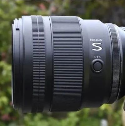 外媒测试：尼康Z85/1.2 S画质和性能超出期待|尼康_新浪新闻