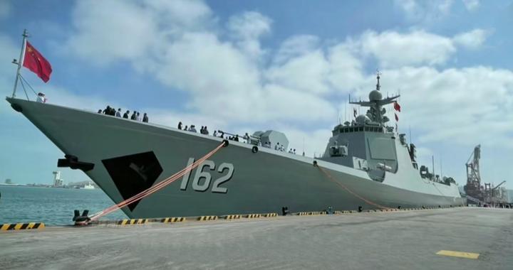 阿联酋被曝或买中国潜艇，比052D舰更优先，把美制武器挤出市场？|阿联酋|潜艇_新浪新闻