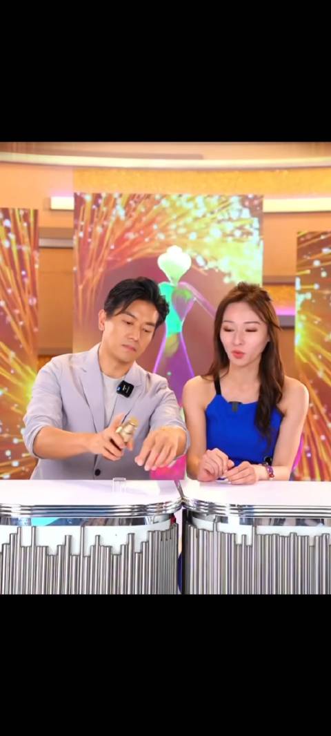 TVB直播间，视觉的享受，港姐的业务能力都好强|港姐|TVB_新浪新闻