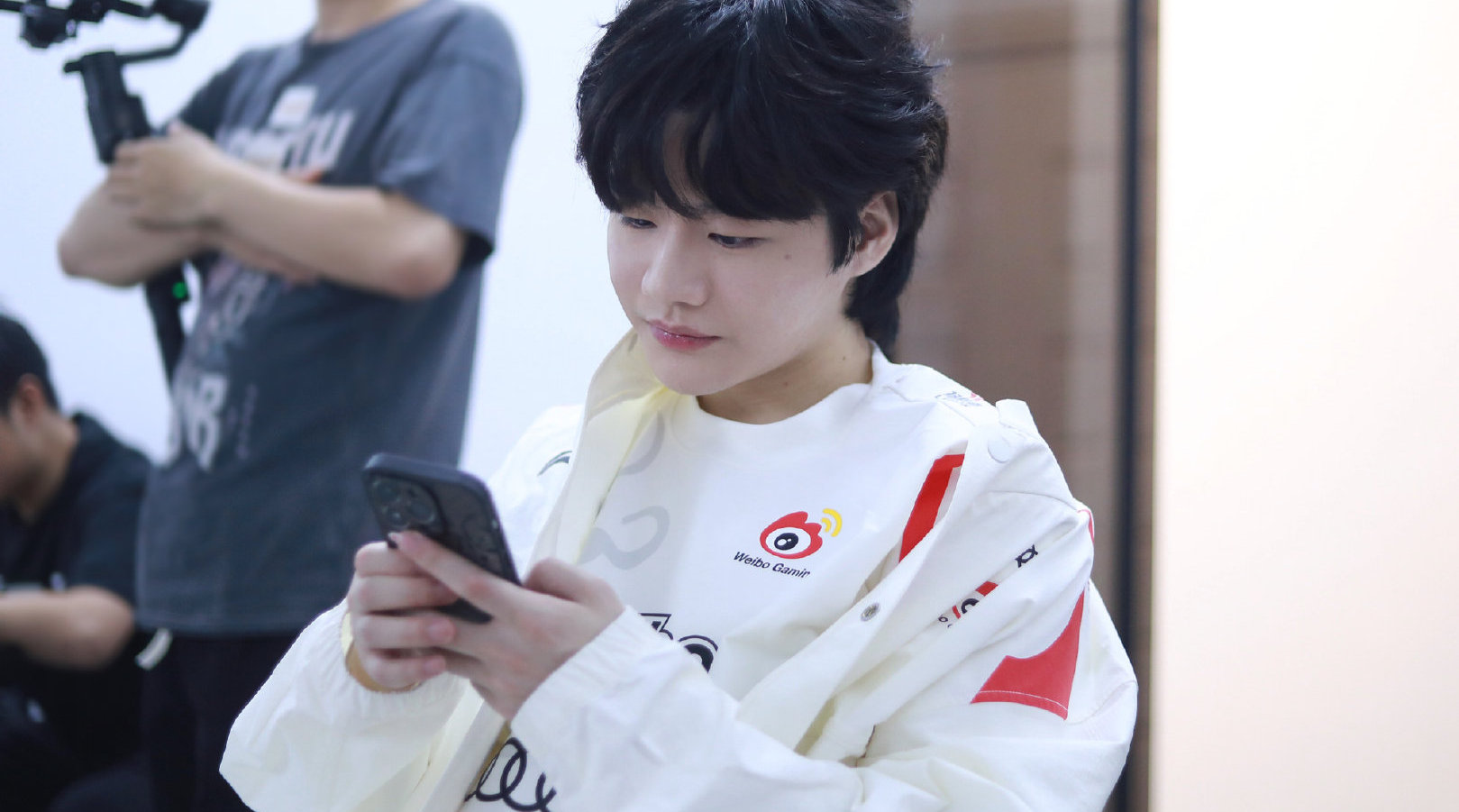 赛高专访WBG. Crisp：我们会在Daeny教练的带领下，变得越来越好的|教练|Crisp|LNG_新浪新闻