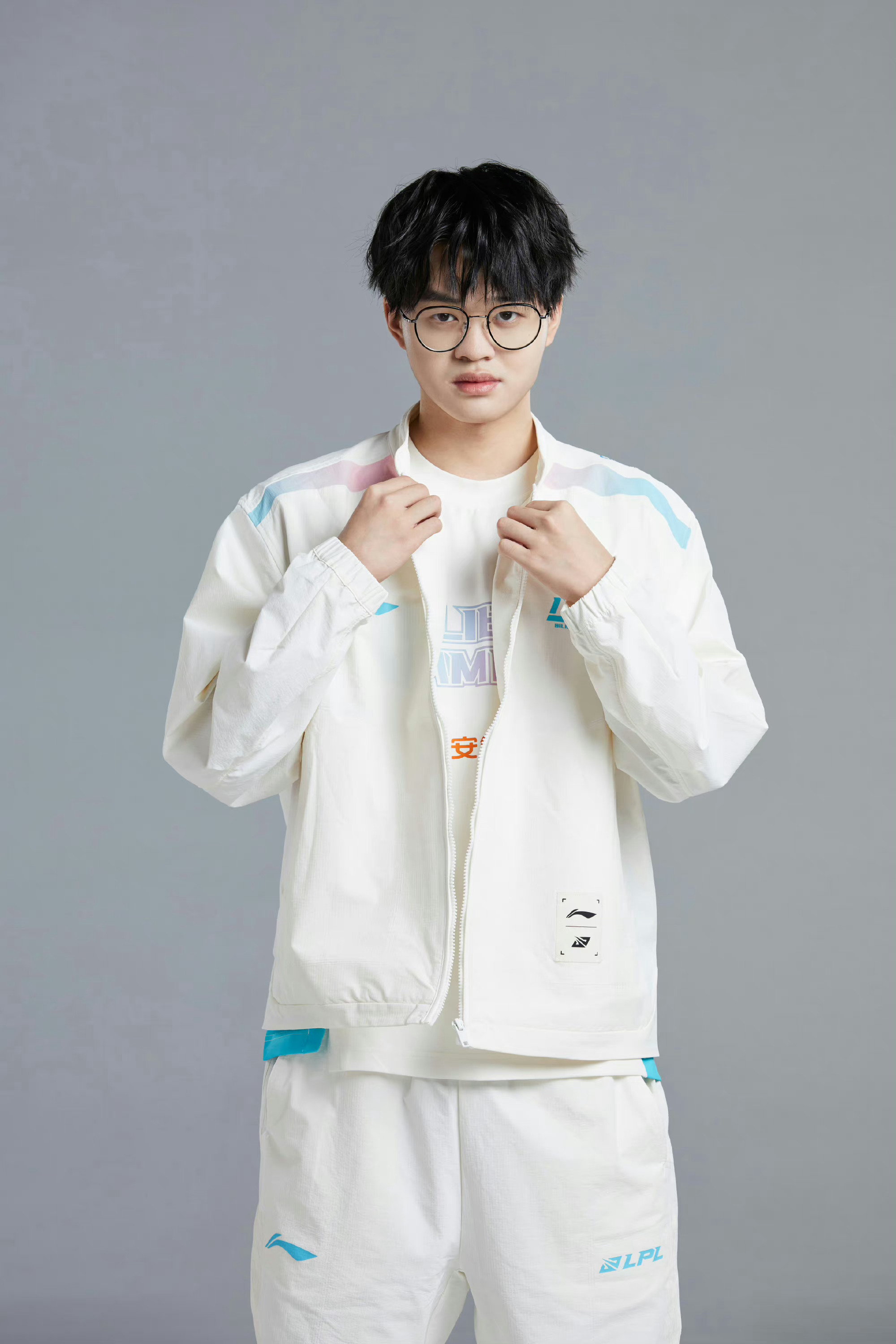 BLG的Bin、Xun、Elk三人入选亚运会名单……|blg|Bin|英雄联盟_新浪新闻