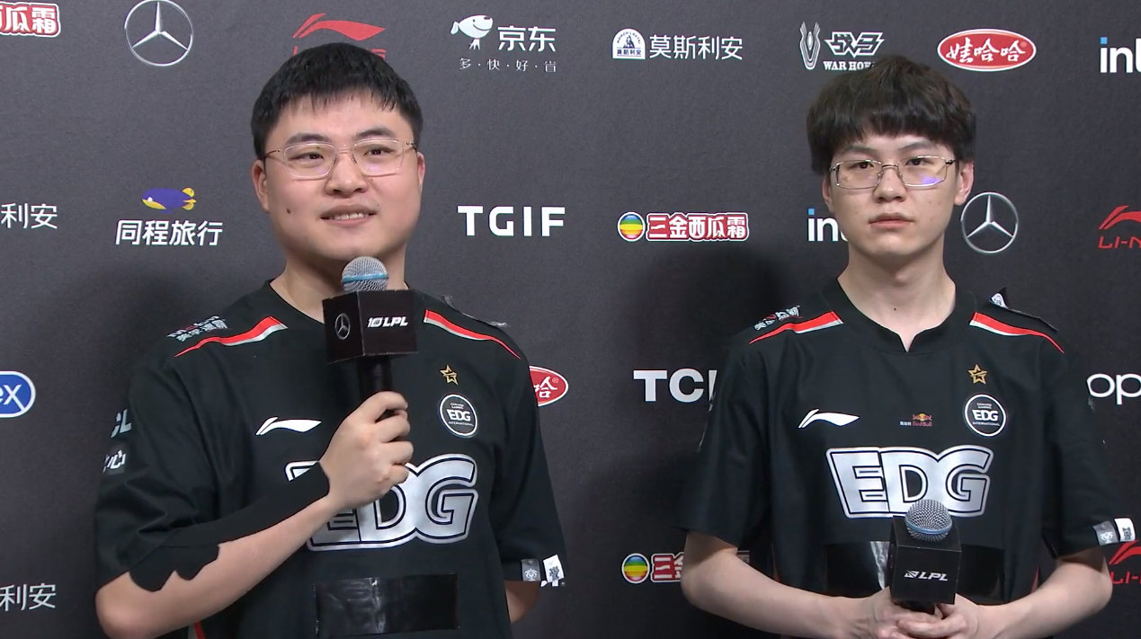 赛后采访 Uzi：我们的状态有所回暖！|Uzi|edg_新浪新闻